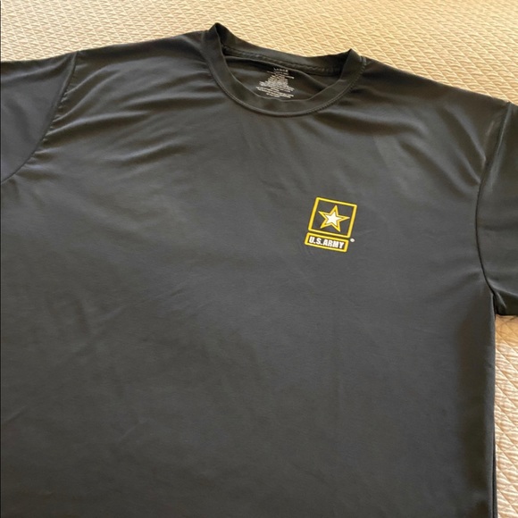 U.S. Army | Shirts | Mens Large Us Army Physical Fitness Uniform Tshirt ...